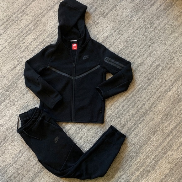 Nike | Matching Sets | Nike Tech Fleece Set Black | Poshmark